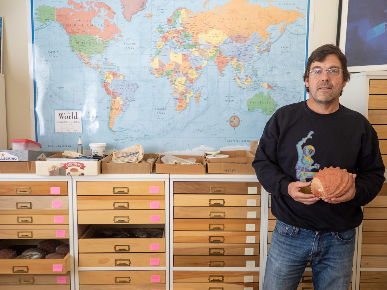The Elusive Flat Abalone: Few & Far Between | National Marine Sanctuary ...